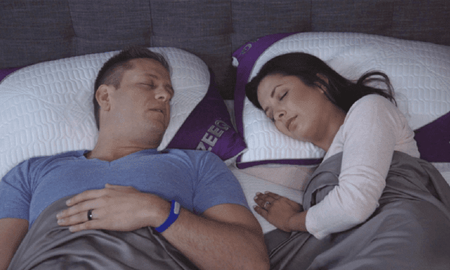 Sleep Better and Wake Up Fresher with the Zeeq Smart Pillow | Sleep Review